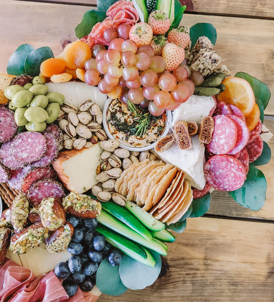 Gourmet Graze Boards | Charcuterie, Fruit & Dessert – Graze Box
