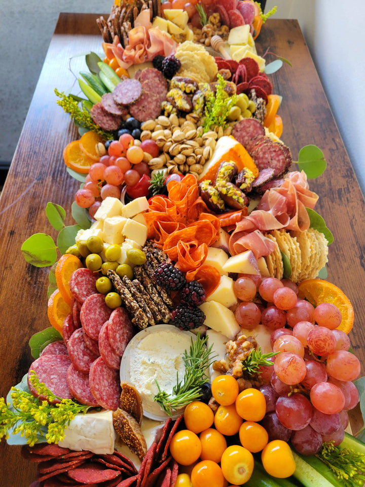 Gourmet Graze Boards | Charcuterie, Fruit & Dessert – Graze Box
